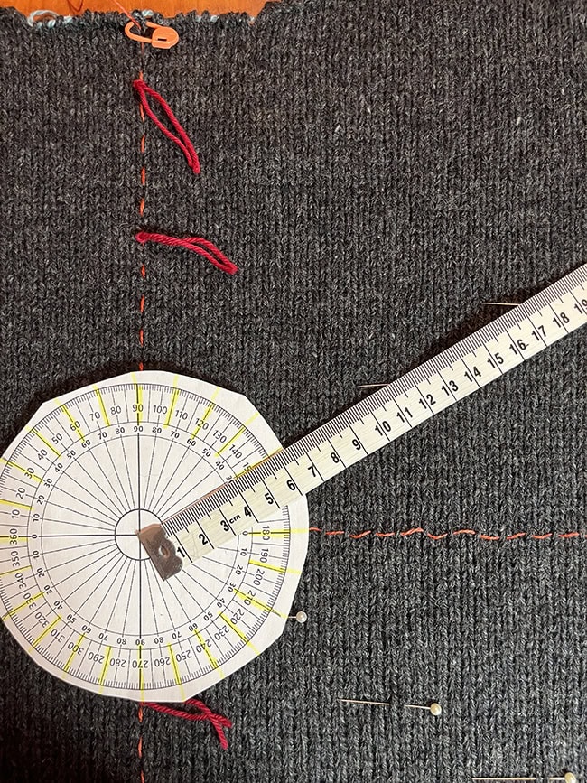 ISSUEw24 ** MetaMarclay embroidery tutorial : Knitty.com - Winter 2024